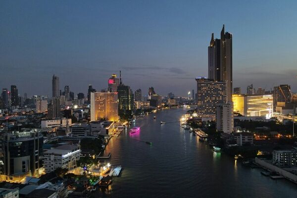 如何在泰国使用 Grab App（类似 Uber） | 泰棒了